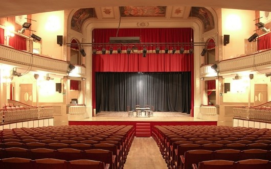 Maria Favà guanya la VIII Beca Terra d’Ateneus amb una obra sobre l ...